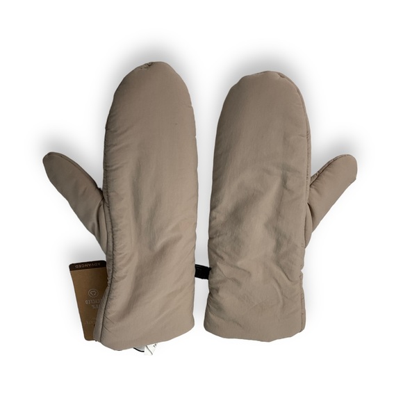 Indigo | Accessories | Indigo Love Lore Mittens Womens Winter Mitts ...